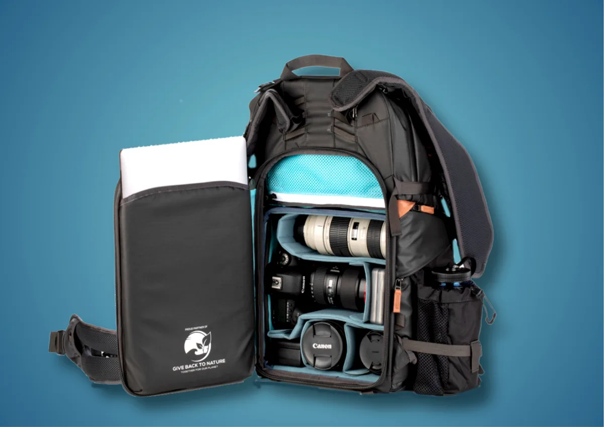 7 Best Camera Backpacks for Travelers & Outdoor Photographers